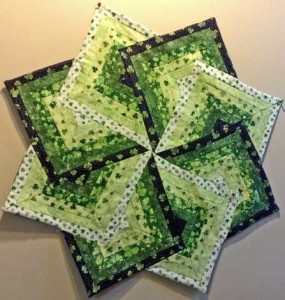 Spinning Star Table Topper - Quilting Digest