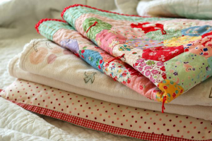 How to Hand Tie a Quilt - Quilting Digest