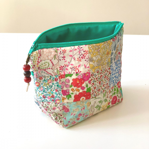 Turn Scraps Into a Charming Little Pouch - Quilting Digest